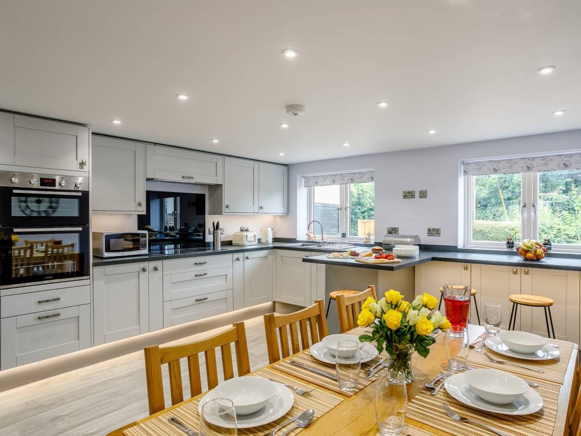 Cottage ∙ 3 Bedrooms ∙ 6 Guests - Selby