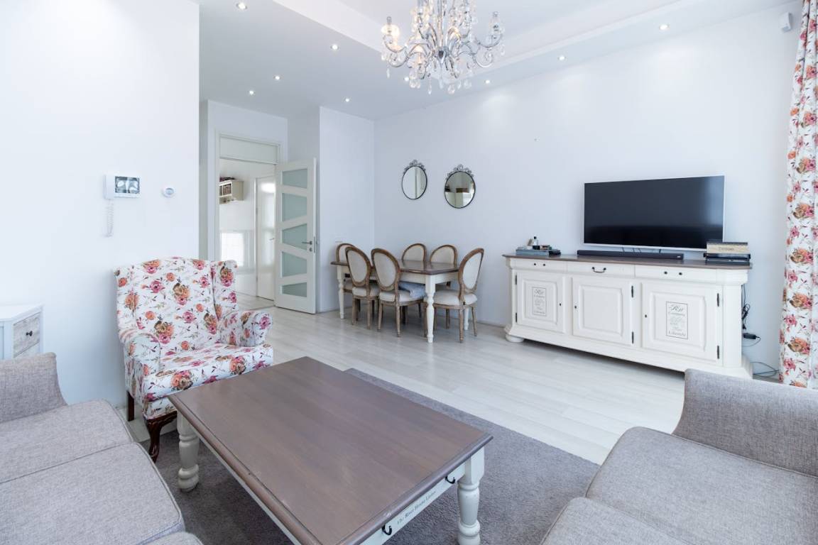 101 M² Apartment ∙ 3 Bedrooms ∙ 3 Guests - Hoofddorp