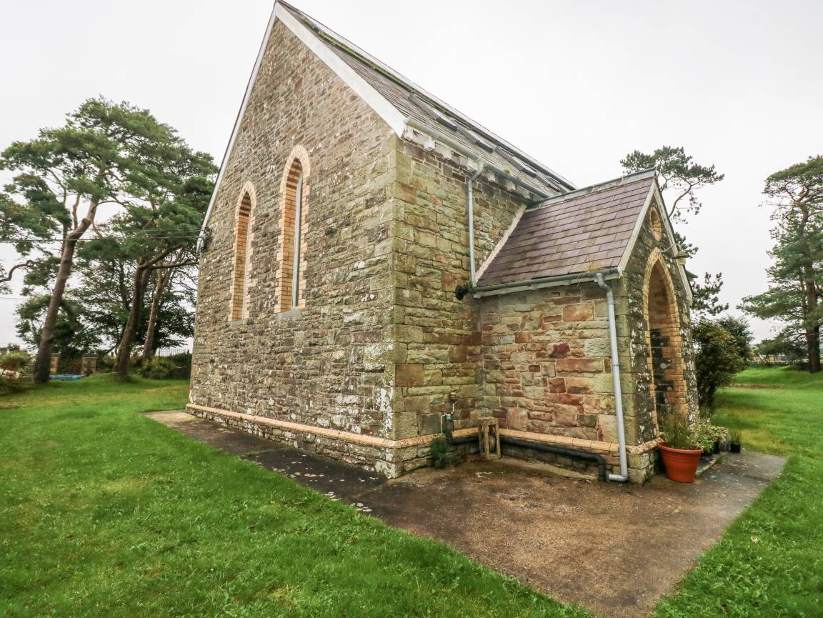 Cottage ∙ 3 Bedrooms ∙ 8 Guests - Llangrannog