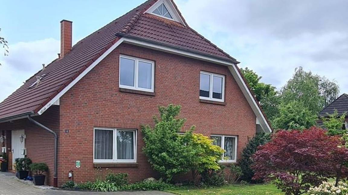 108 M² Ferienwohnung ∙ 2 Schlafzimmer ∙ 4 Gäste - Westerstede