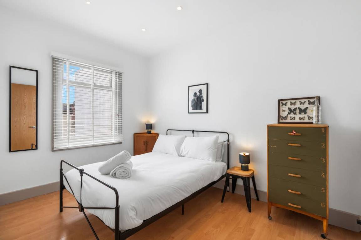 Apartment ∙ 1 Bedroom ∙ 5 Guests - Brighton and Hove