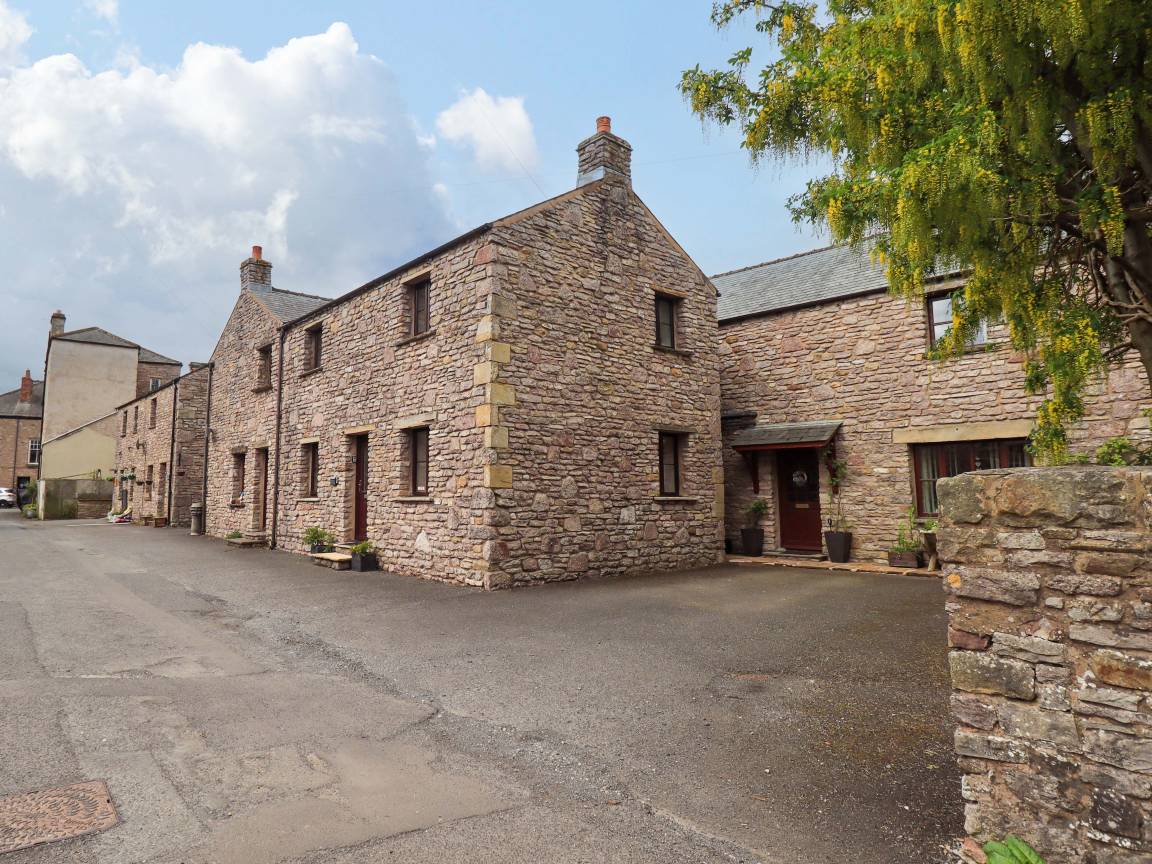 Cottage ∙ 3 Bedrooms ∙ 5 Guests - Kirkby Stephen