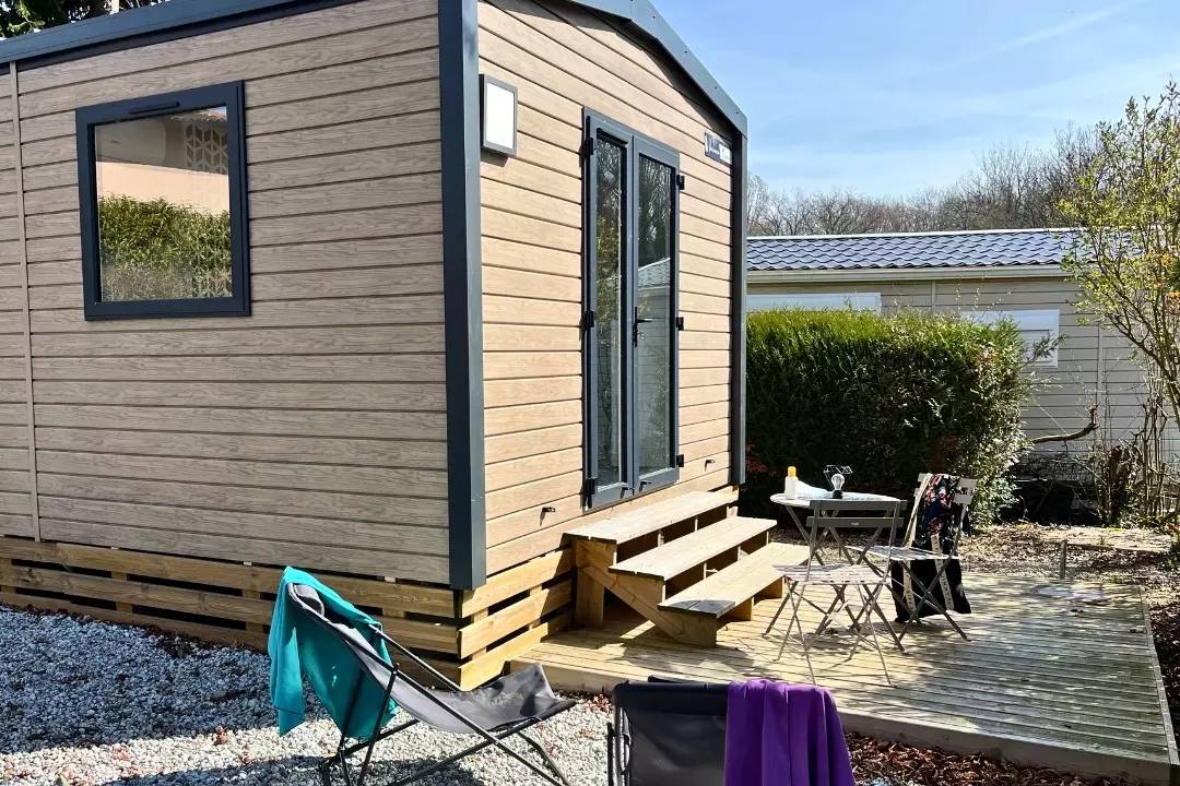 18 M² Mobil-home ∙ 1 Chambre ∙ 2 Personnes - Apt