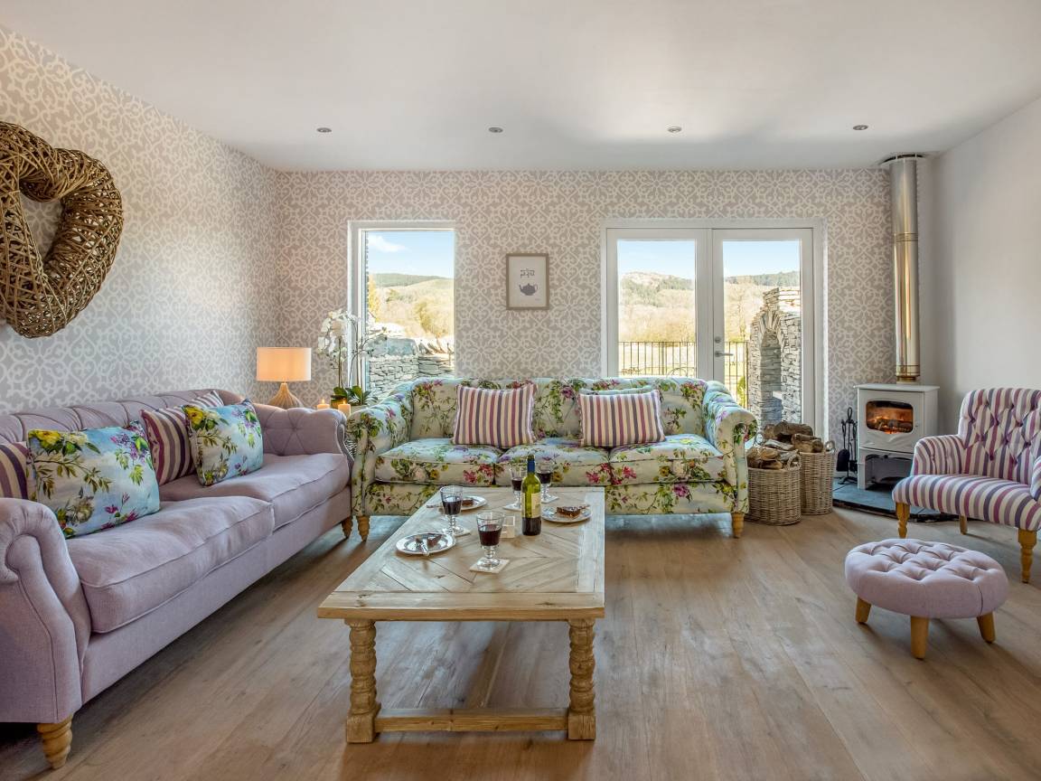 Cottage ∙ 3 Bedrooms ∙ 4 Guests - Newby Bridge