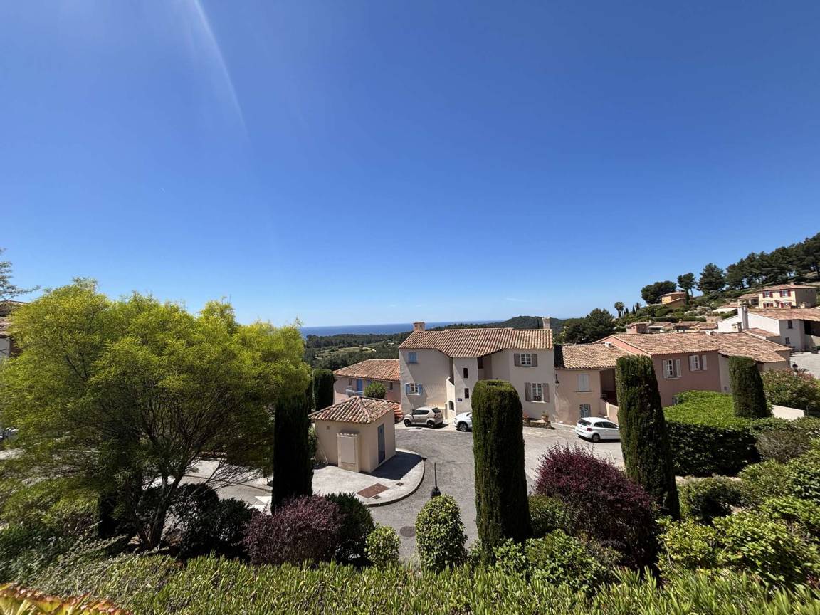 45 M² Appartement ∙ 1 Chambre ∙ 4 Personnes - La Ciotat