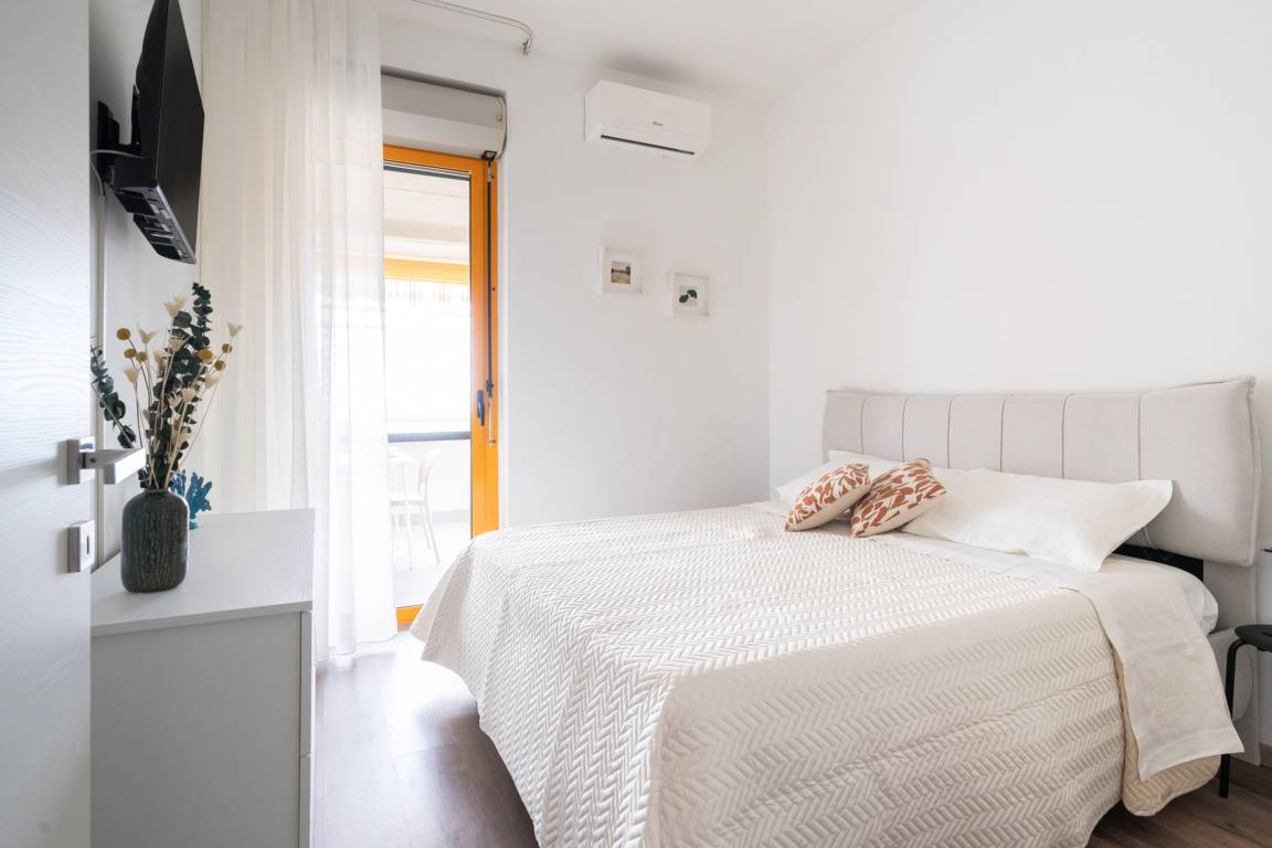 65 M² Apartamento ∙ 2 Habitaciones ∙ 4 Huéspedes - Bari