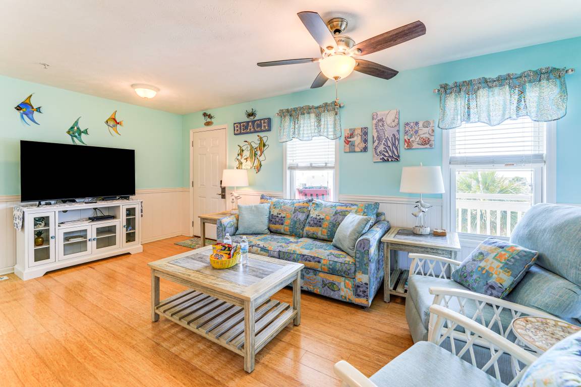 83 M² Apartment ∙ 2 Bedrooms ∙ 4 Guests - Surf City, NC