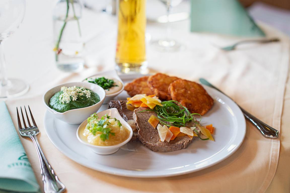 23 M² Hotel ∙ 1 Bedroom ∙ 3 Guests - Mondsee