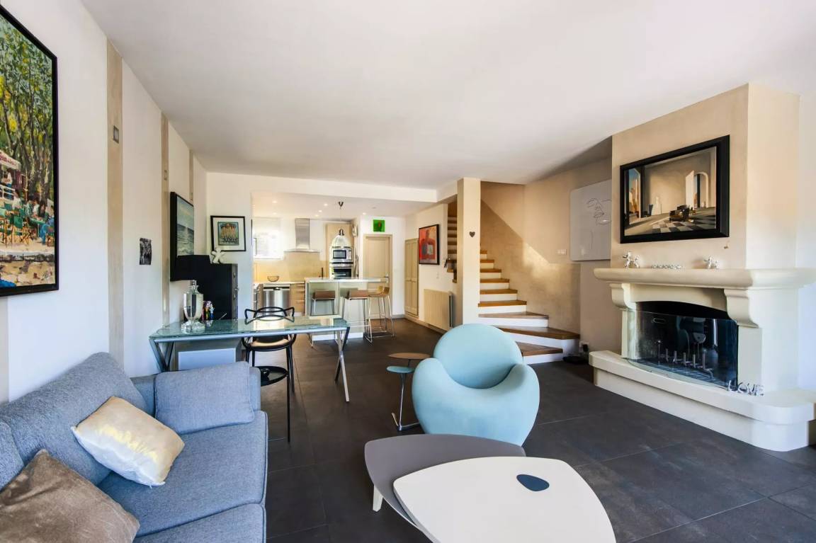 93 M² Maison De Vacances ∙ 2 Chambres ∙ 6 Personnes - Mallemort