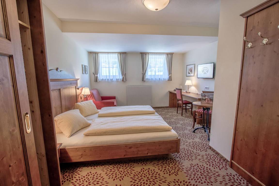 24 M² Hotel ∙ 1 Bedroom ∙ 3 Guests - Flachau