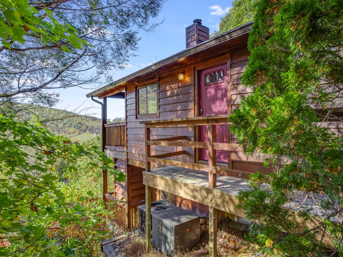 54 M² Cabin ∙ 1 Bedroom ∙ 2 Guests - Cosby, TN