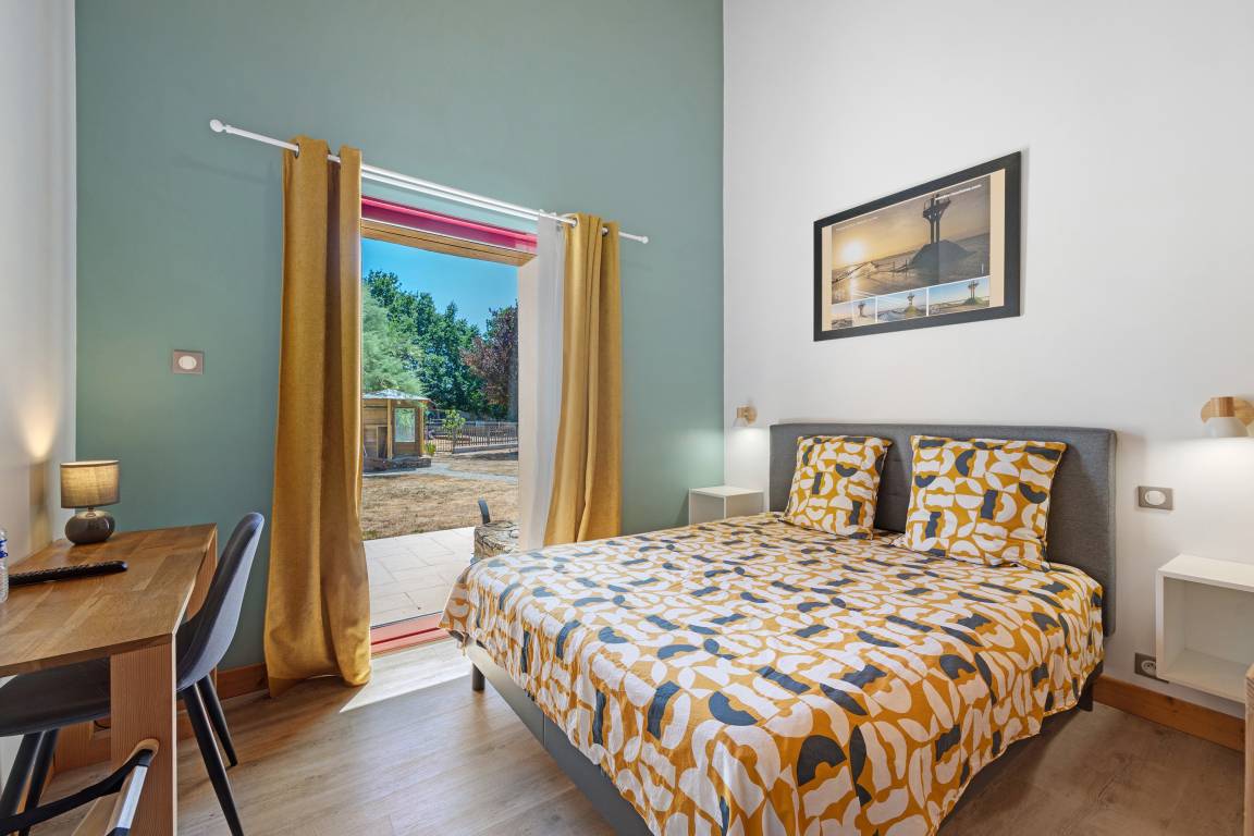 43 M² Bed And Breakfast ∙ 2 Bedrooms ∙ 5 Guests - Les Herbiers