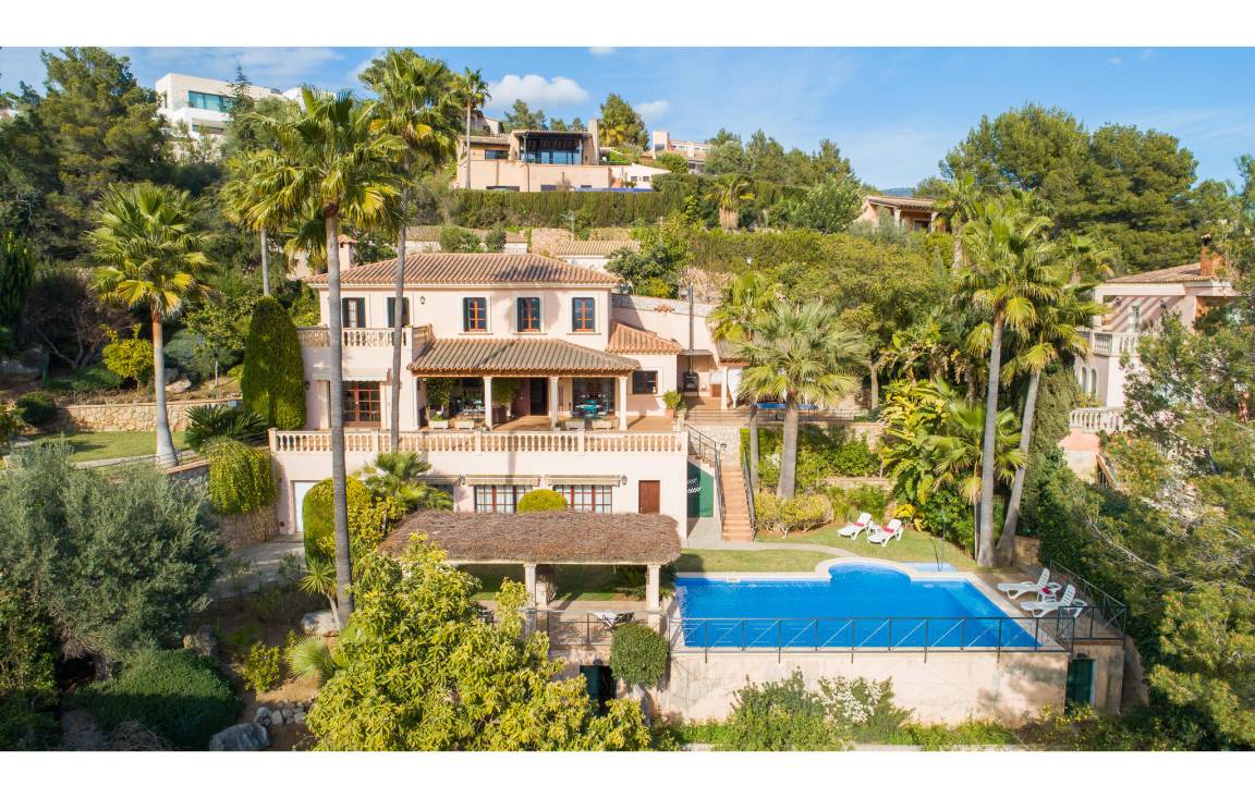 248 M² House ∙ 4 Bedrooms ∙ 8 Guests - Deià