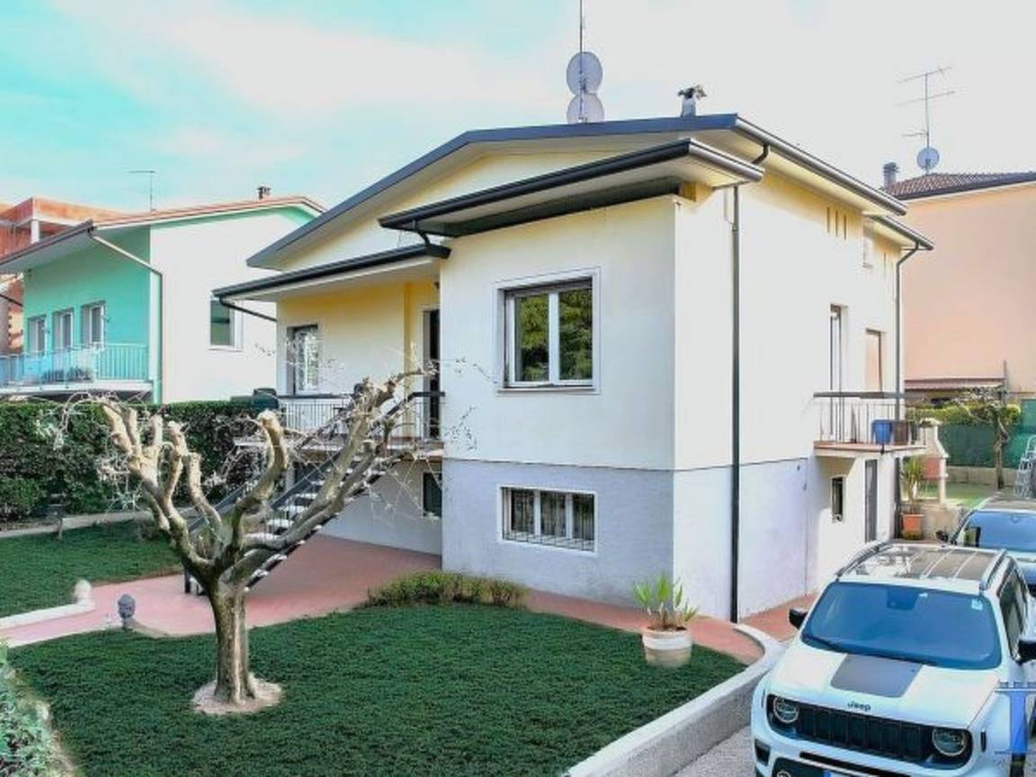 230 M² Huis ∙ 8 Gasten - Desenzano del Garda