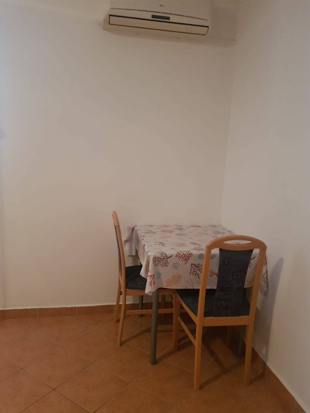 25 M² Ferienwohnung ∙ 2 Gäste - Lopar