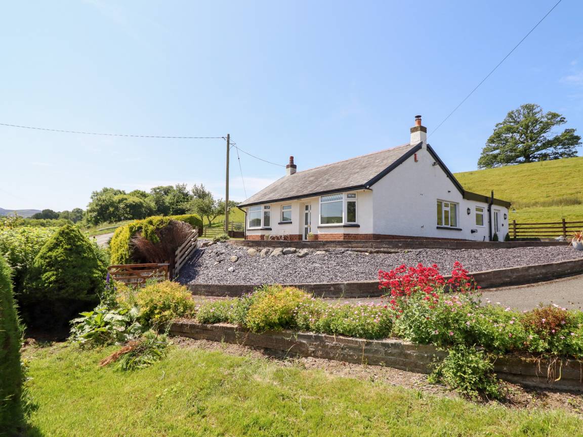 Cottage ∙ 3 Bedrooms ∙ 6 Guests - Llangollen