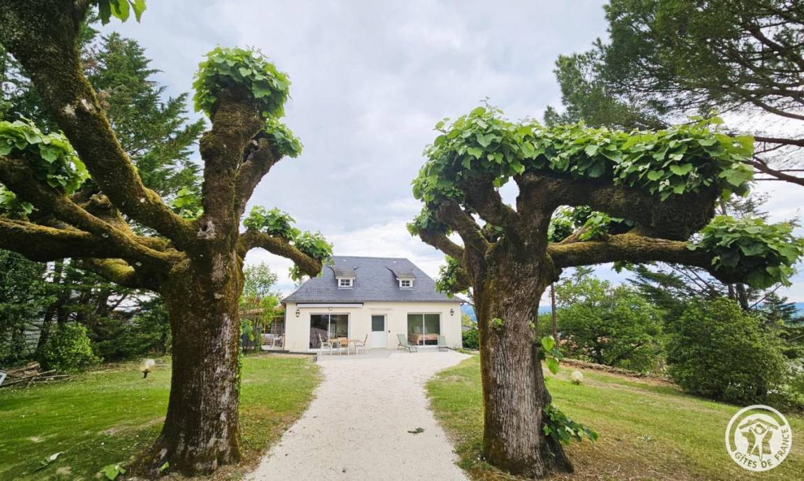 50 M² Gîte ∙ 2 Chambres ∙ 4 Personnes - Brive-la-Gaillarde