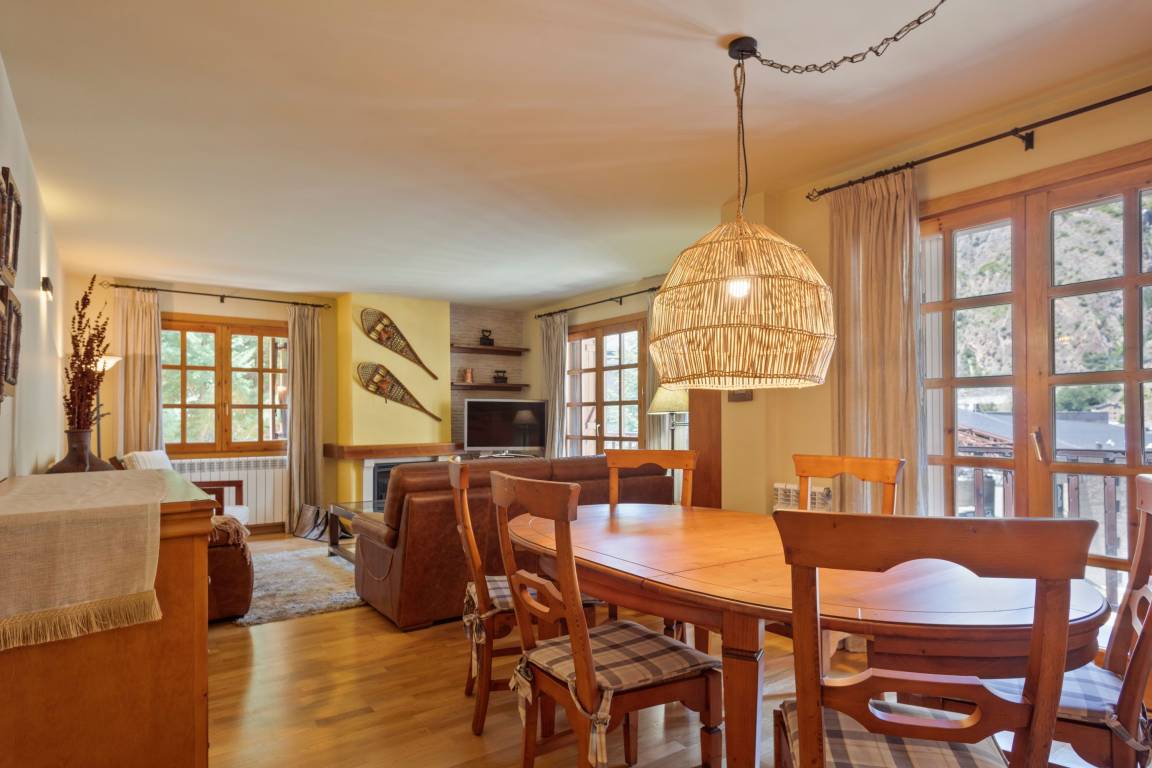 93 M² Appartement ∙ 3 Chambres ∙ 6 Personnes - Andorre-la-Vieille