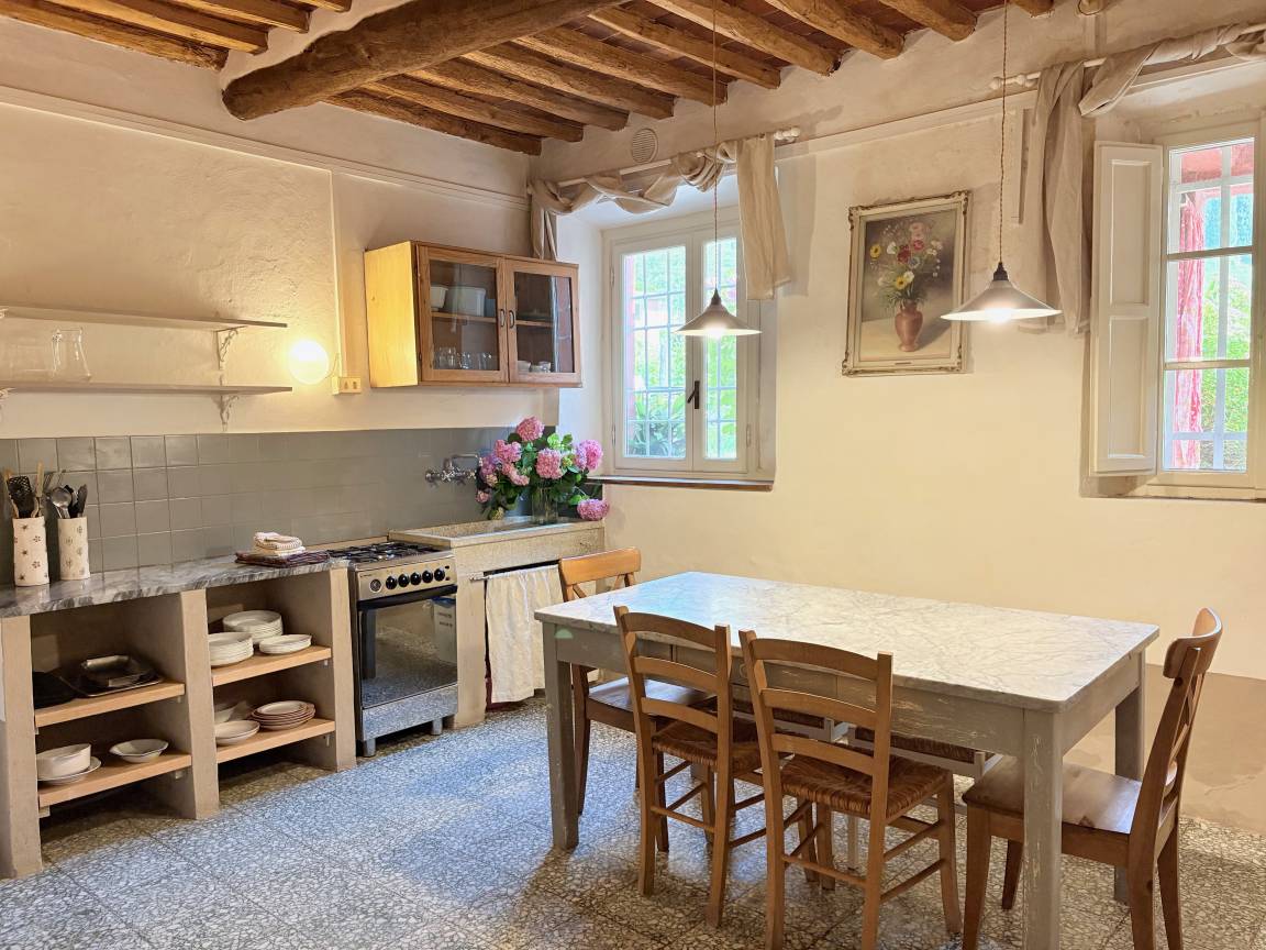 130 M² Casa Rural ∙ 3 Habitaciones ∙ 6 Huéspedes - Lucca