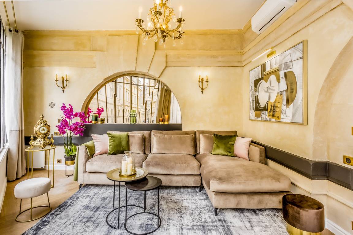 144 M² Appartement ∙ 5 Chambres ∙ 12 Personnes - Musée du Louvre