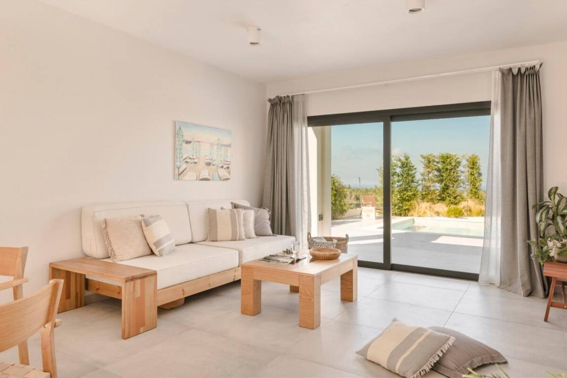 85 M² Villa ∙ 2 Bedrooms ∙ 5 Guests - Asos