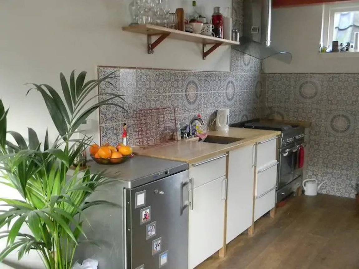 80 M² Ferienhaus ∙ 1 Schlafzimmer ∙ 2 Gäste - Leiden