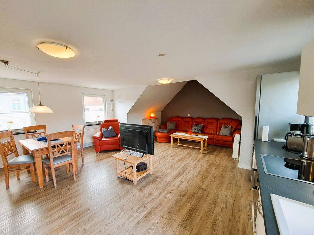 60 M² Ferienwohnung ∙ 1 Schlafzimmer ∙ 4 Gäste - Waren (Müritz)