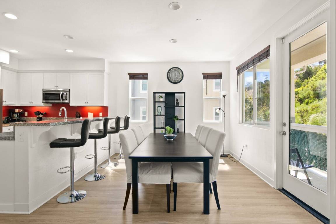 116 M² Apartment ∙ 2 Bedrooms ∙ 5 Guests - Carlsbad, CA