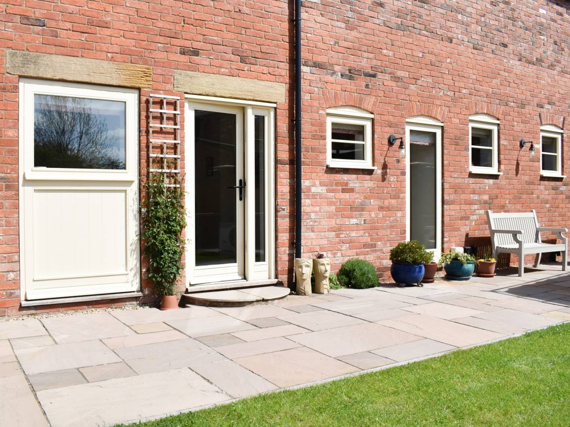 Cottage ∙ 2 Bedrooms ∙ 4 Guests - Nottinghamshire