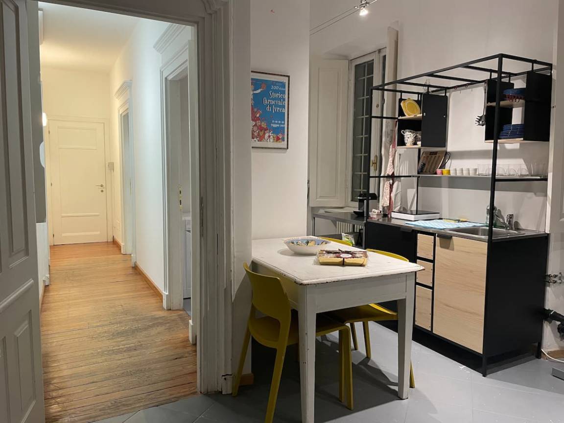 55 M² Apartamento ∙ 1 Quarto ∙ 5 Hóspedes - Ivrea