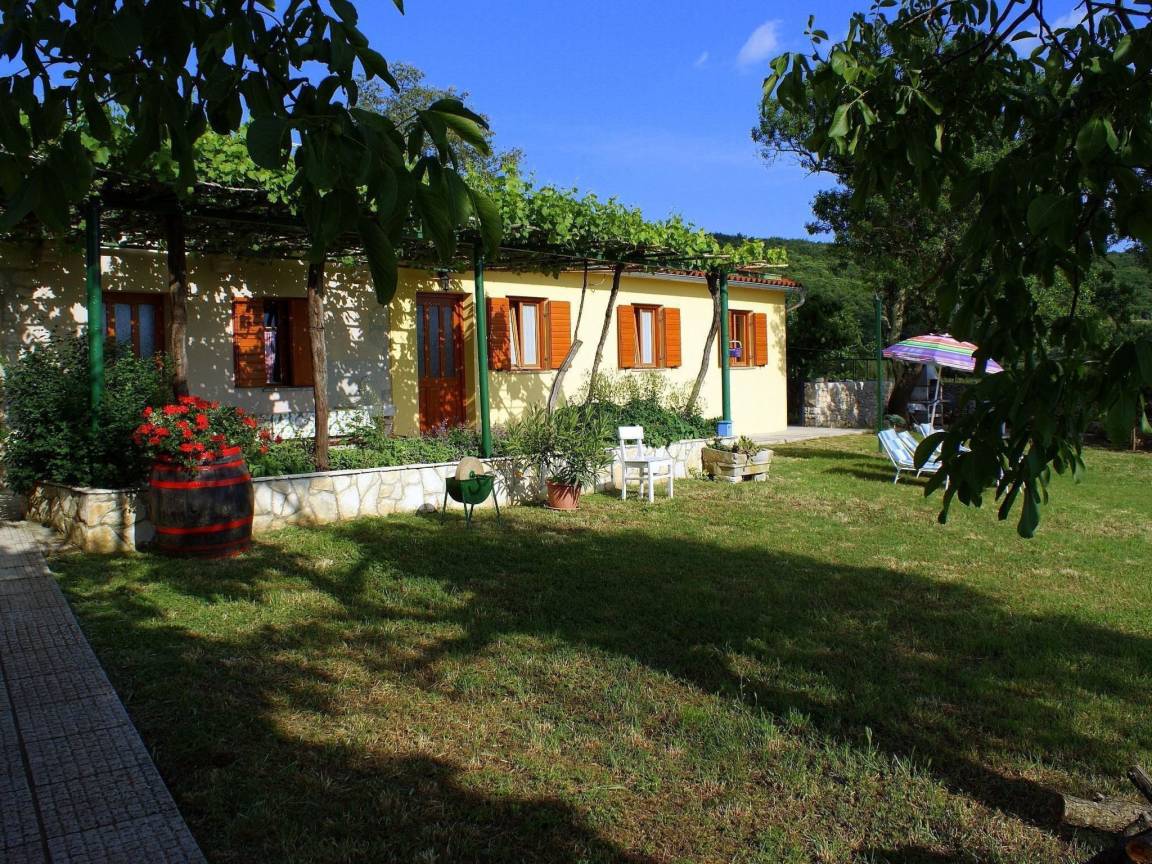45 M² Ferienhaus ∙ 1 Schlafzimmer ∙ 2 Gäste - Rakalj