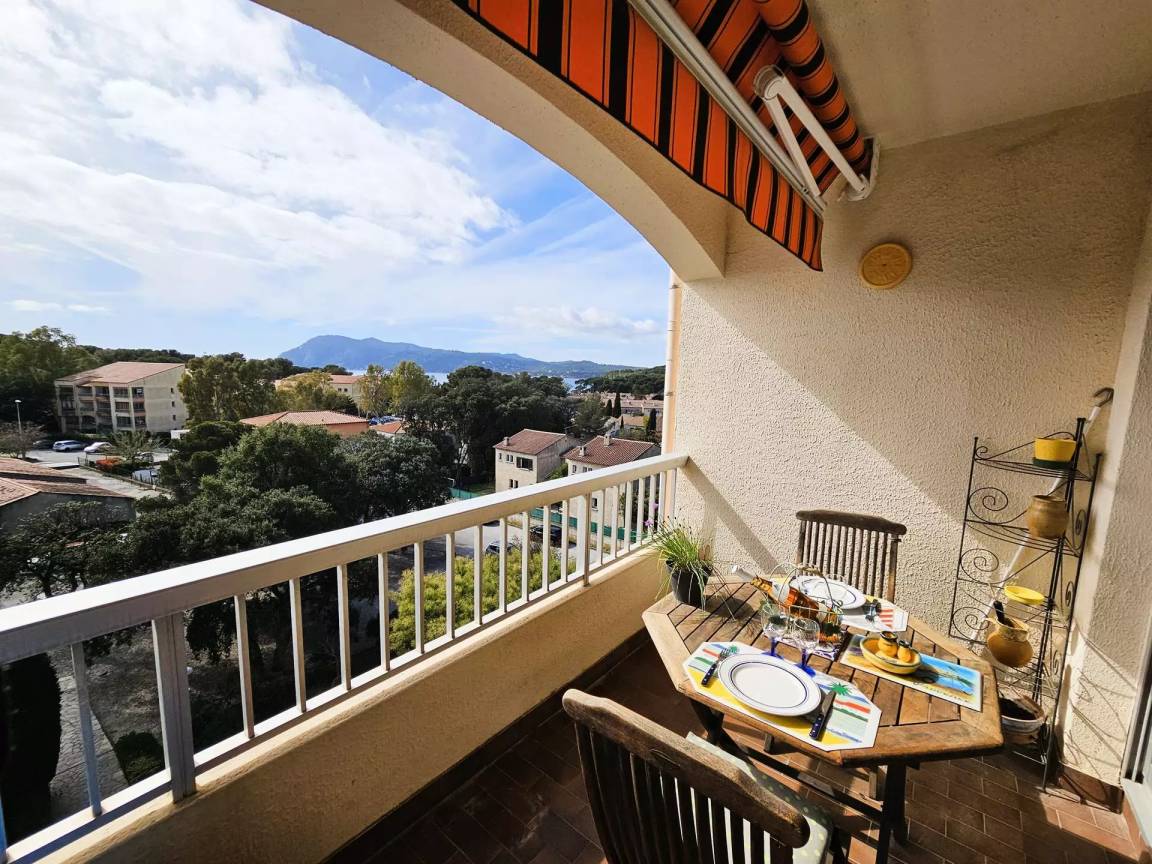 40 M² Appartement ∙ 1 Chambre ∙ 3 Personnes - Saint-Mandrier-sur-Mer