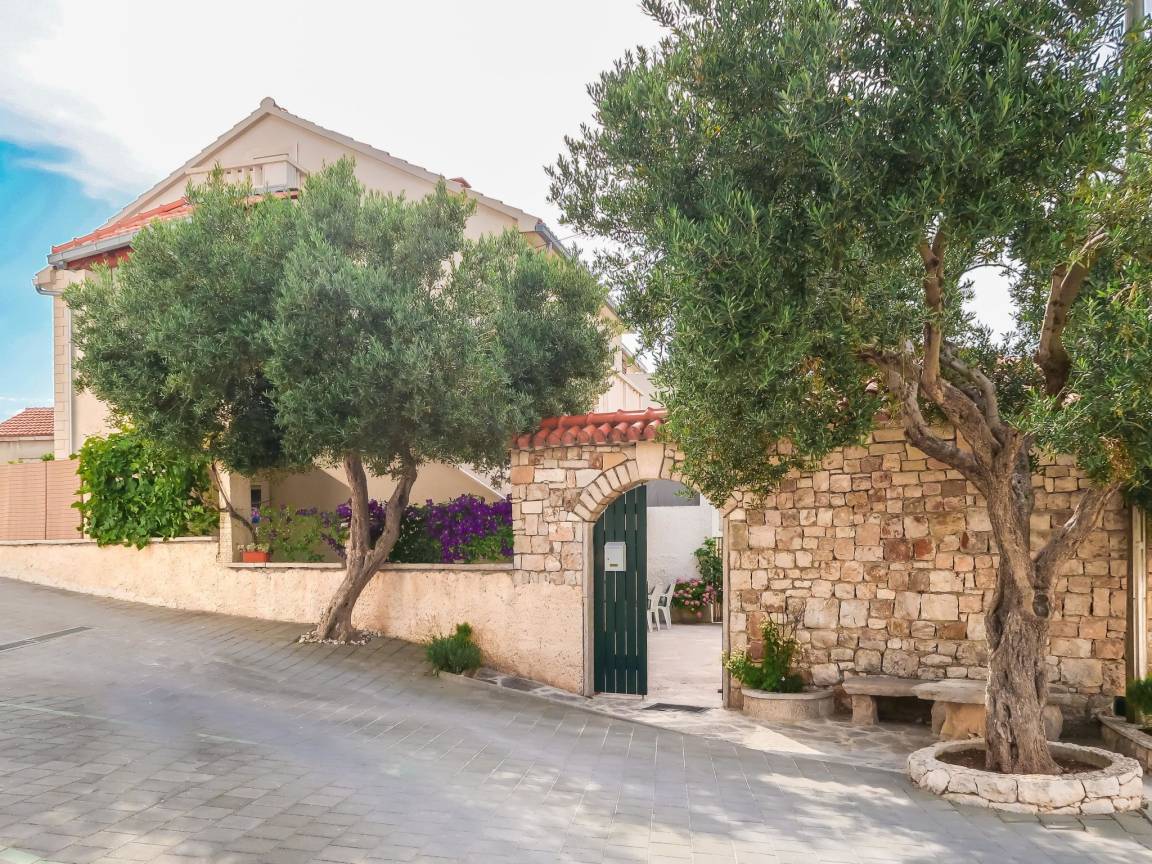 50 M² Appartement ∙ 2 Chambres ∙ 5 Personnes - Supetar