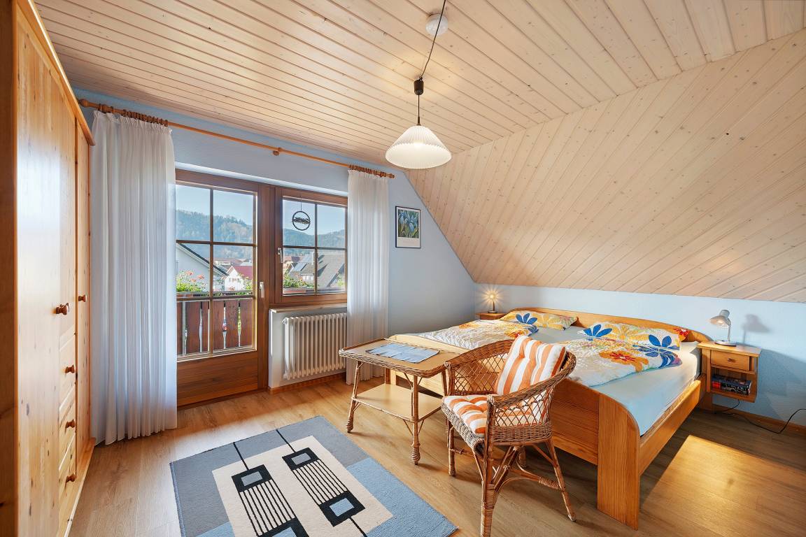 62 M² Ferienwohnung ∙ 3 Schlafzimmer ∙ 5 Gäste - Steinach