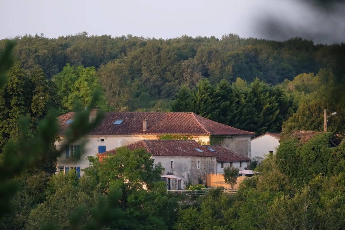 House ∙ 5 Bedrooms ∙ 11 Guests - Mareuil