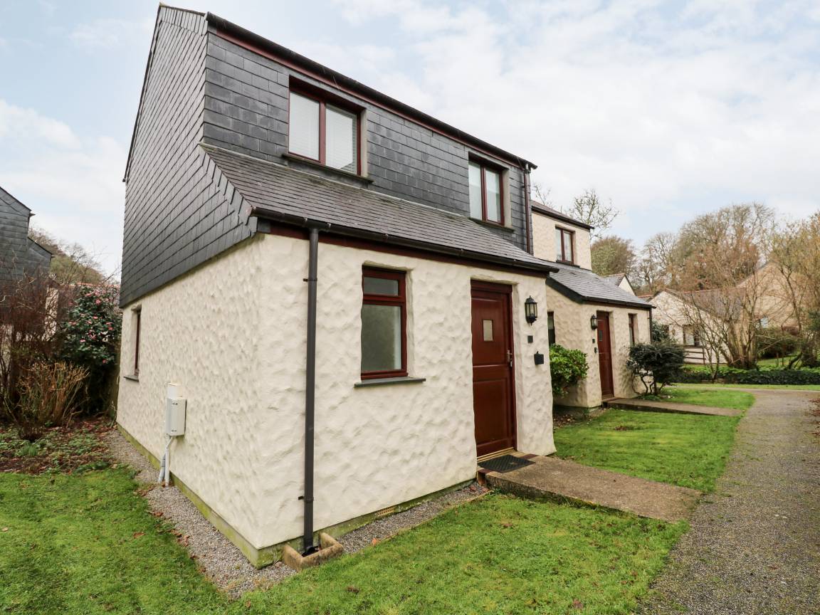 Cottage ∙ 2 Bedrooms ∙ 4 Guests - St Mawes