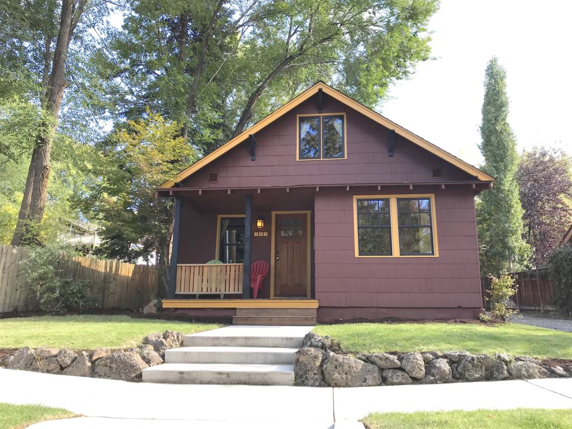 113 M² House ∙ 2 Bedrooms ∙ 6 Guests - Bend, OR