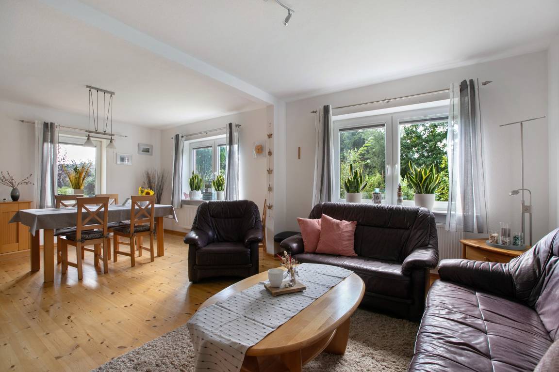 110 M² Ferienhaus ∙ 3 Schlafzimmer ∙ 5 Gäste - Büsum