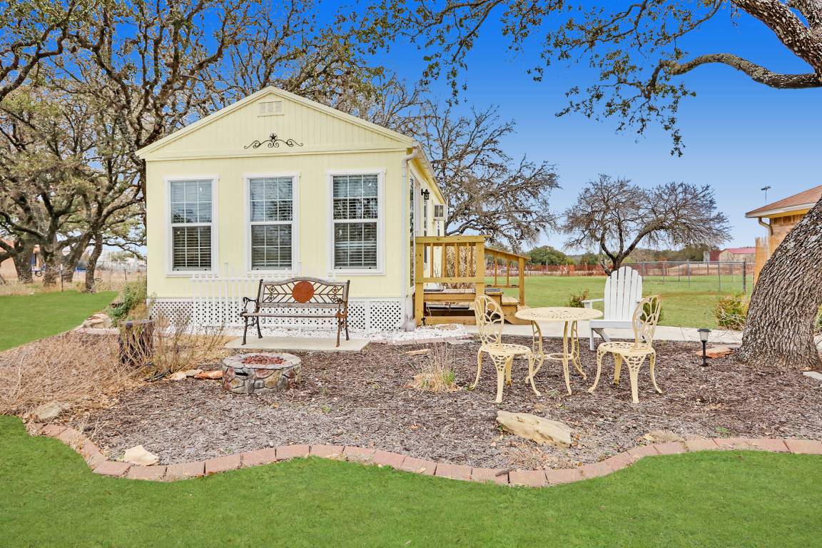 42 M² Cabin ∙ 3 Guests - Johnson City, TX