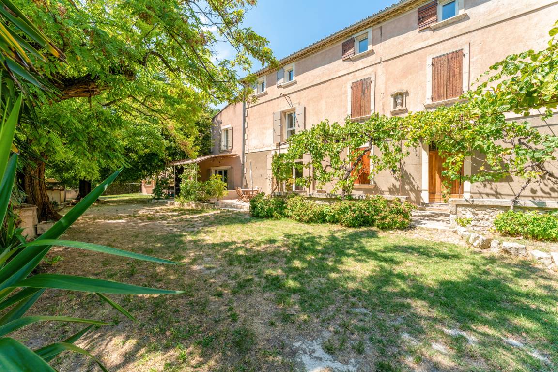 21 M² Chambre D'hôtes ∙ 1 Chambre ∙ 2 Personnes - Avignon