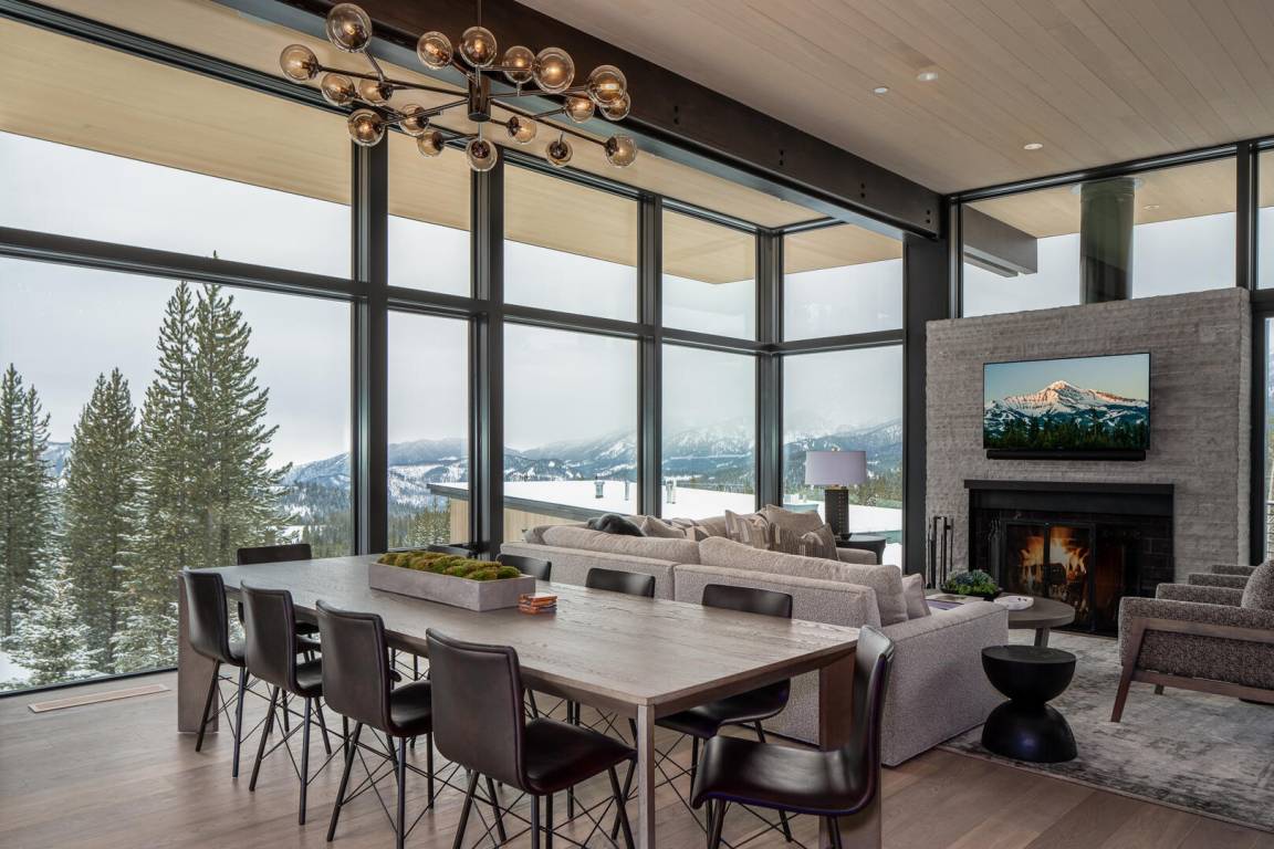 House ∙ 4 Bedrooms ∙ 10 Guests - Big Sky, MT
