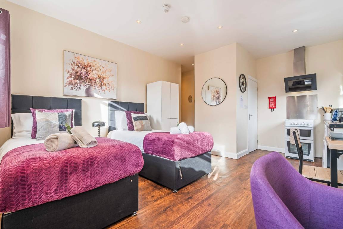 Apartment ∙ 1 Bedroom ∙ 2 Guests - Stoke-on-Trent