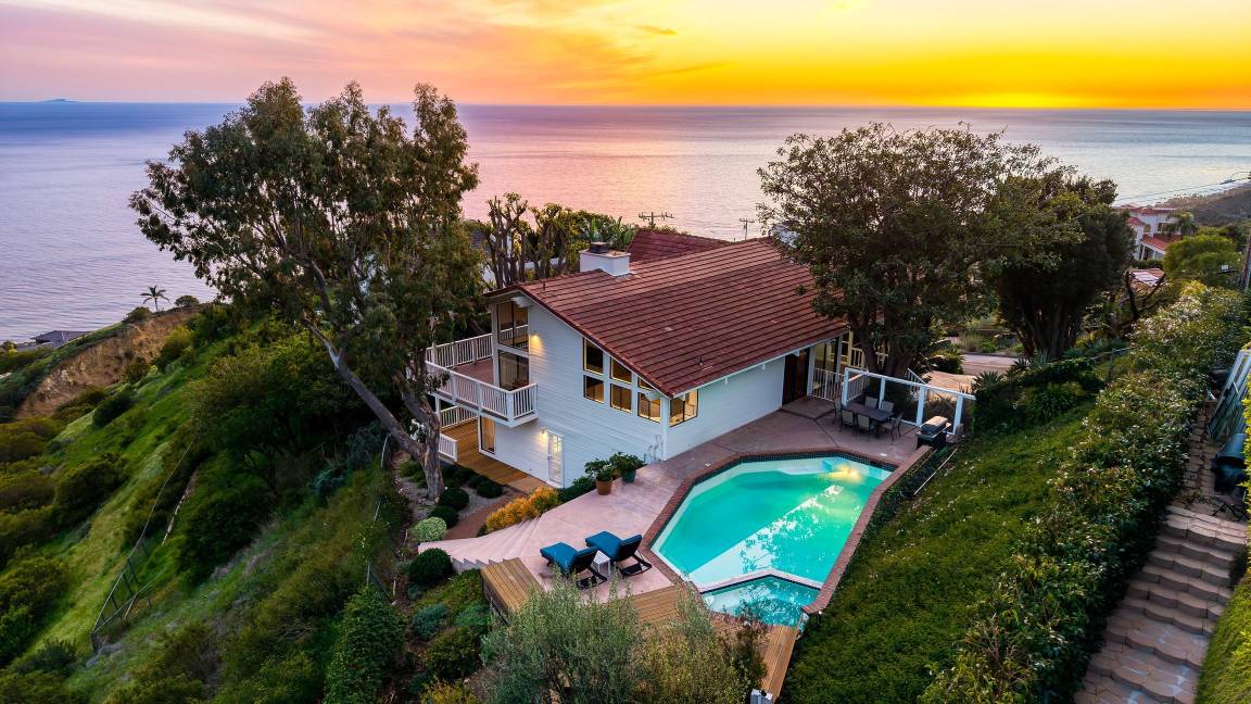 359 M² Maison De Vacances ∙ 4 Chambres ∙ 8 Personnes - Malibu