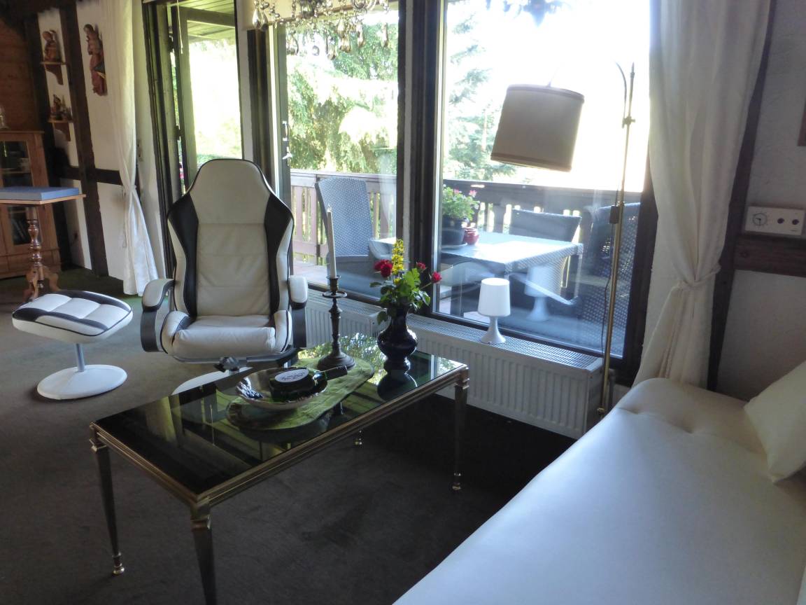 70 M² Ferienwohnung ∙ 1 Schlafzimmer ∙ 2 Gäste - Amorbach