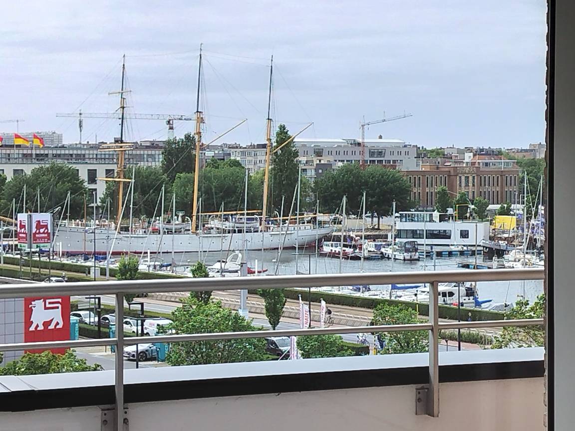 80 M² Appartement En Copropriété ∙ 2 Chambres ∙ 6 Personnes - Bredene