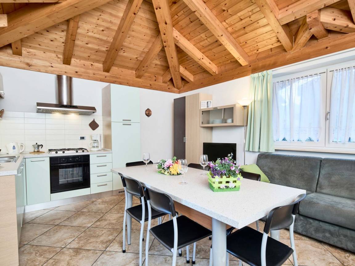 98 M² Talo ∙ 3 Makuuhuonetta ∙ 7 Vierasta - Riva del Garda