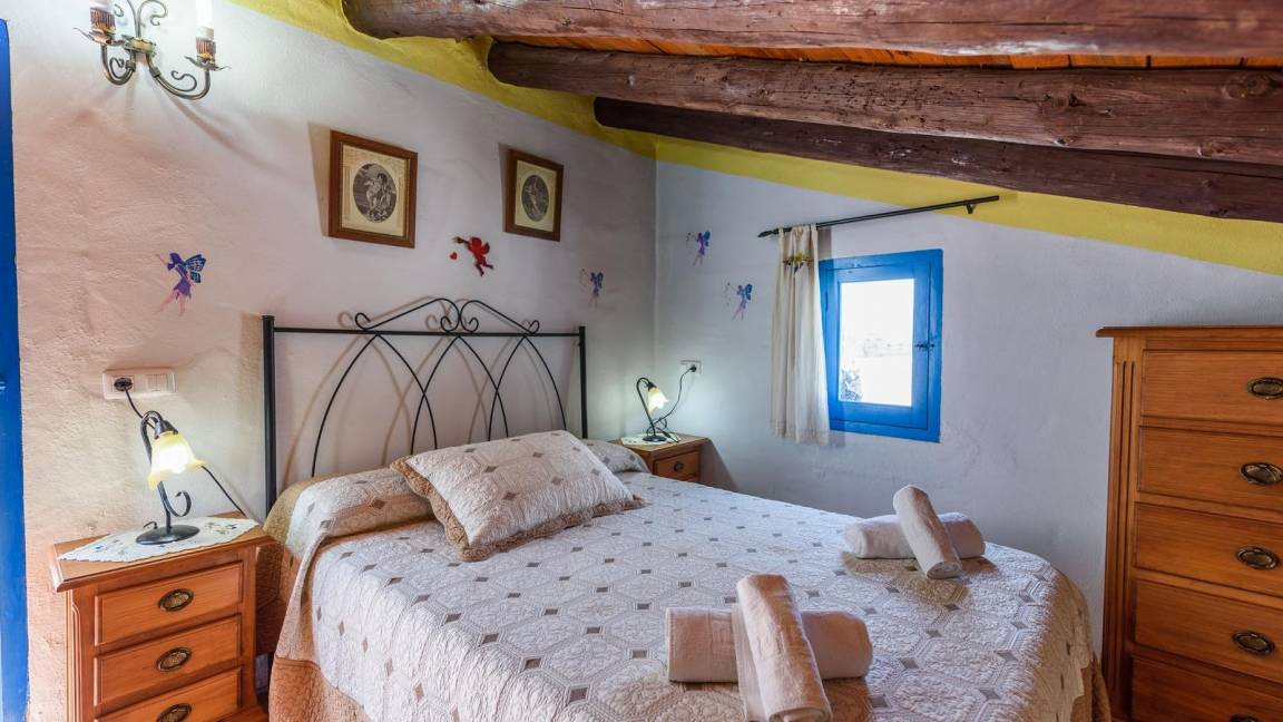 90 M² Ferienhaus ∙ 1 Schlafzimmer ∙ 2 Gäste - Cómpeta