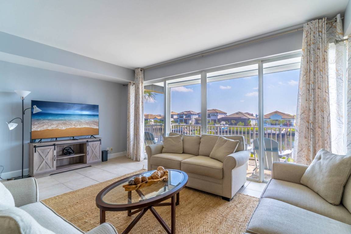 170 M² Condo ∙ 3 Bedrooms ∙ 7 Guests - Apollo Beach, FL