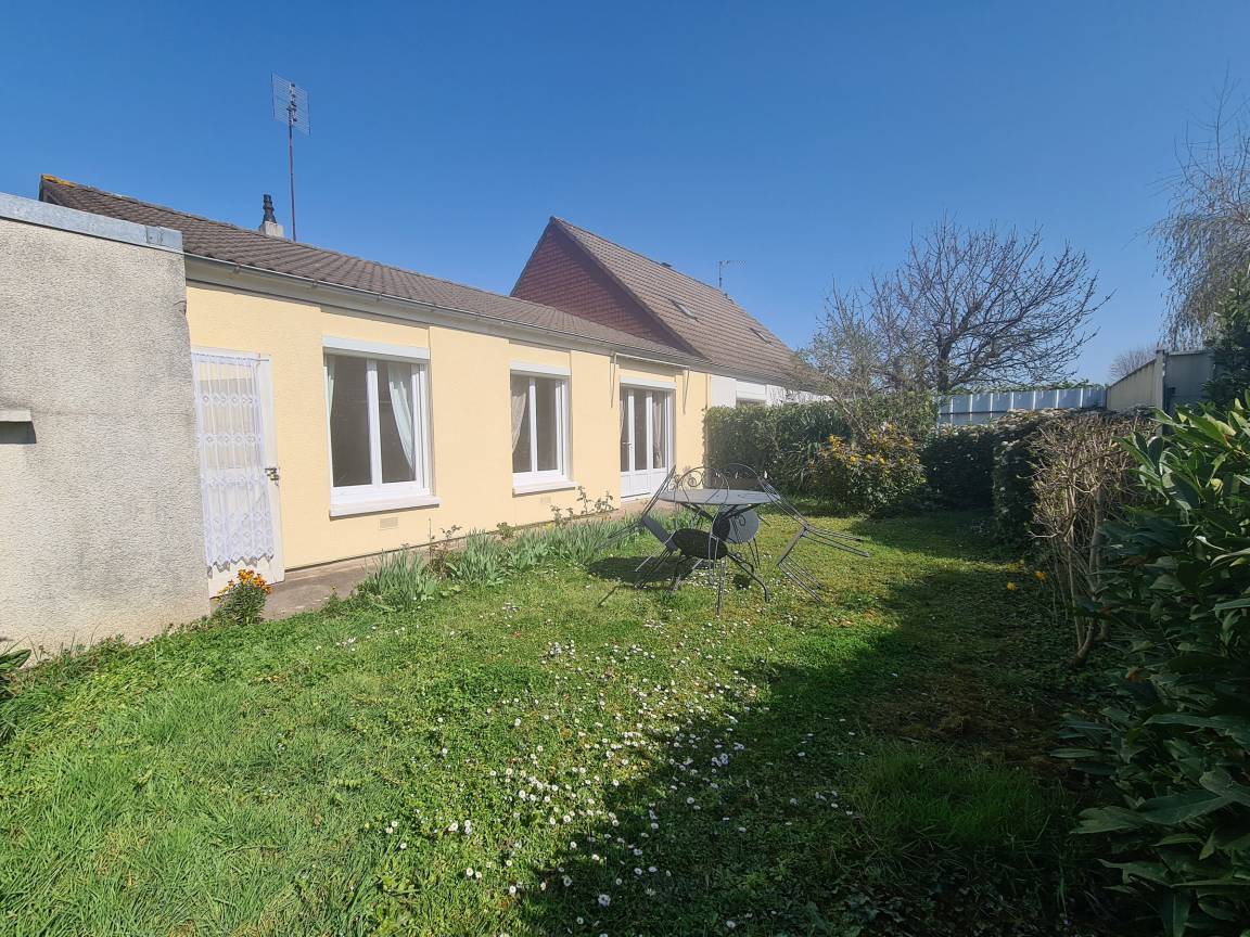 80 M² Cottage ∙ 2 Chambres ∙ 4 Personnes - Châteauroux