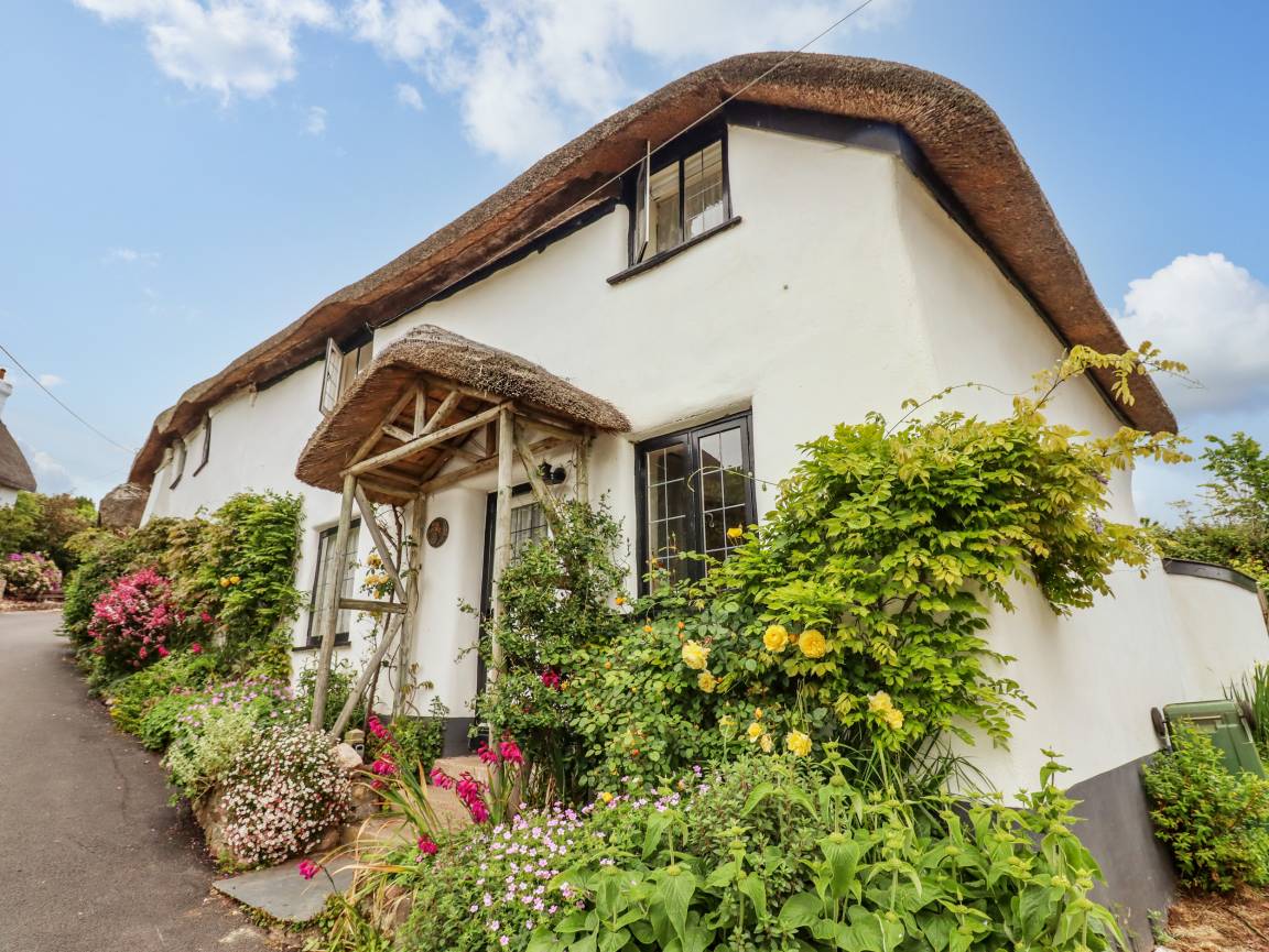 Cottage ∙ 2 Bedrooms ∙ 4 Guests - Teignmouth